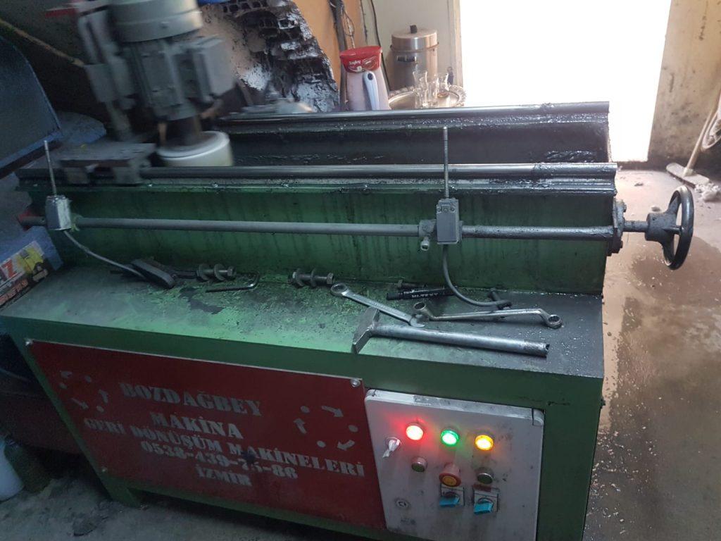 Asil Marka Karnet Makinası – MERTKOMAK